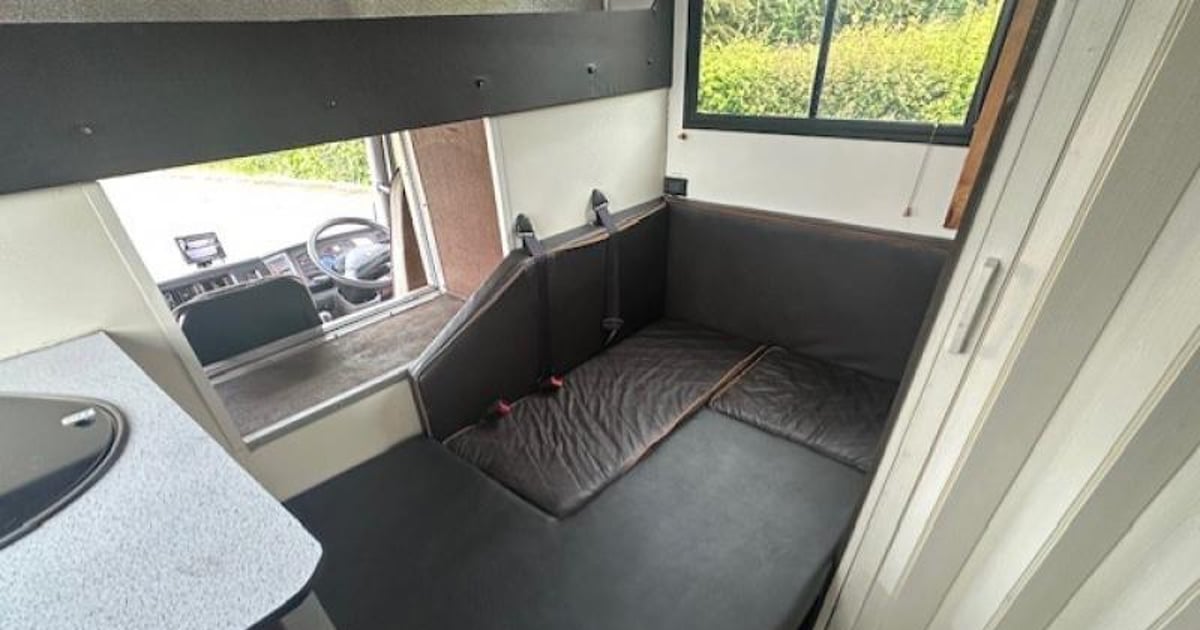 Compact 7.5 Tonne Renault Midlum